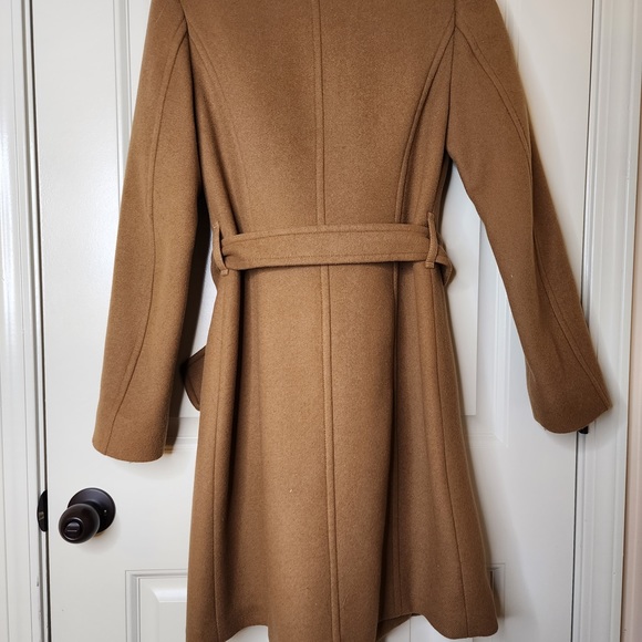 Babaton | Jackets & Coats | Aritzia Babaton The Connor Coat Euc | Poshmark